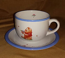 Picture of Winnie The Pooh Tea Set (2 Piece)