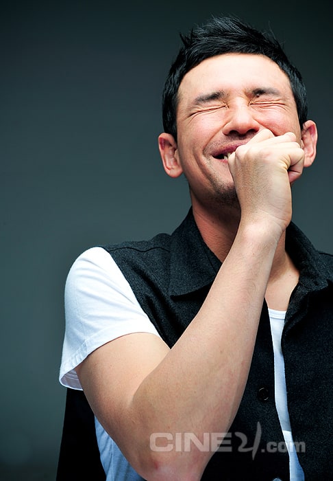 Picture of Jeong-min Hwang