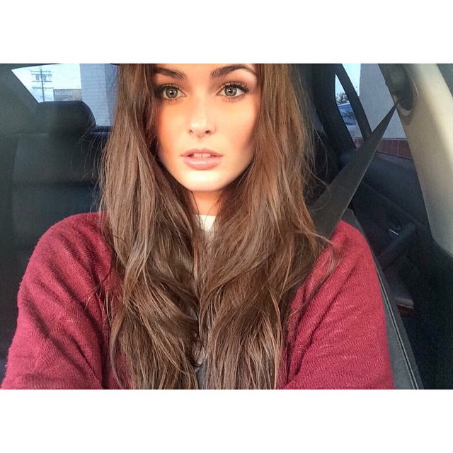 Picture of Khloe Elkins