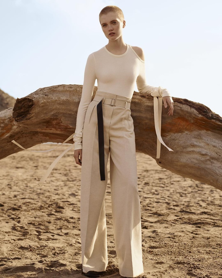 Picture of Ruth Bell