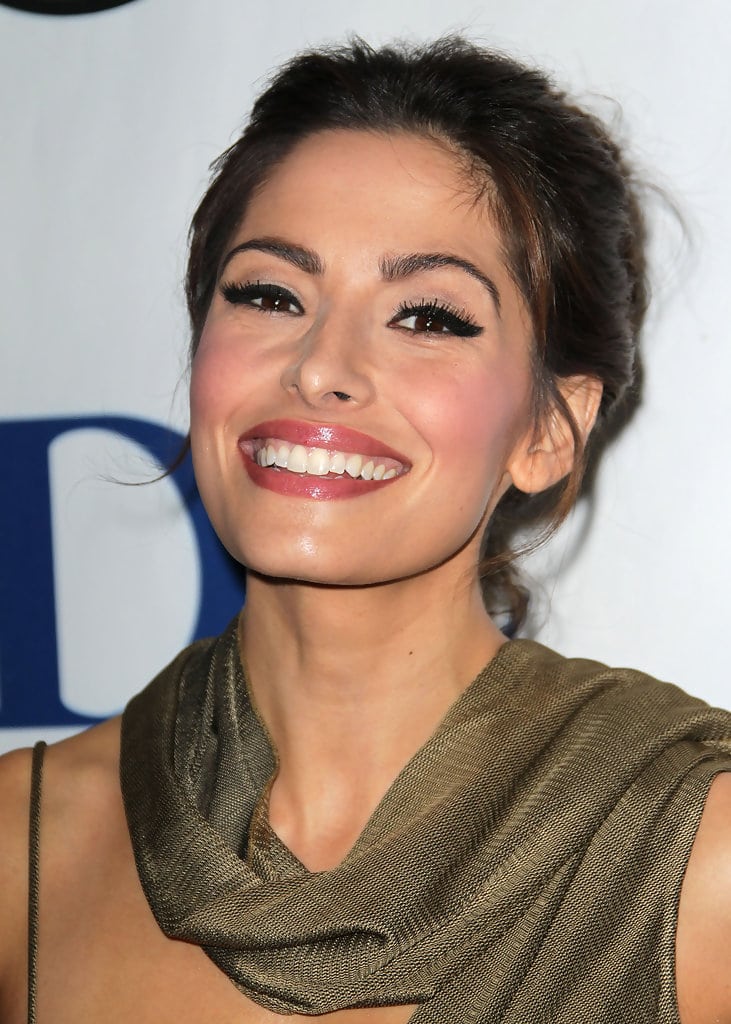 Sarah Shahi Full