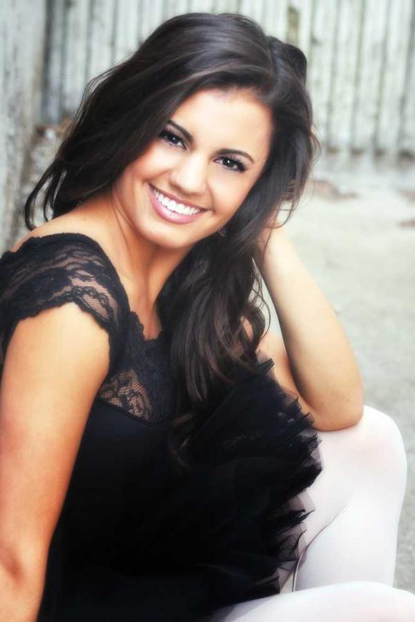 Picture of Hayley Erbert