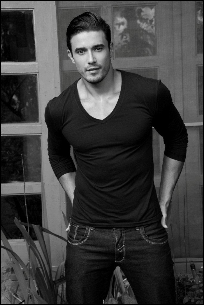 Image of Lucas Gil
