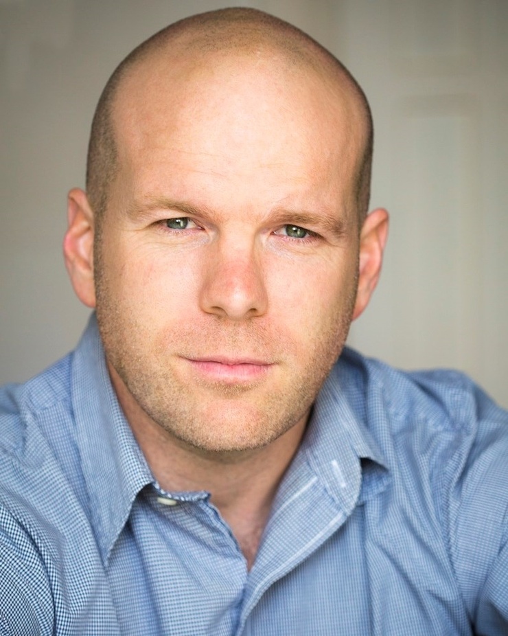 Picture of Simon Ward