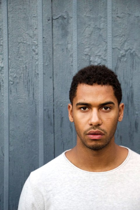 Smash or Pass: Elliot Knight | Lipstick Alley