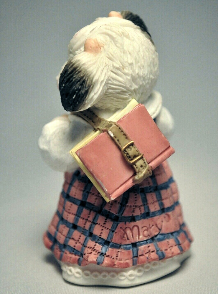 Picture of Mary's Moo Moos: September - "Making The Grade"