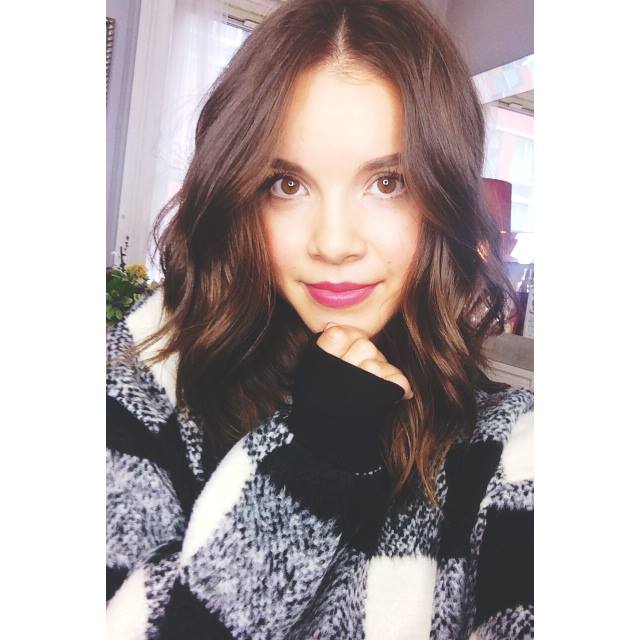 Ingrid Nilsen image