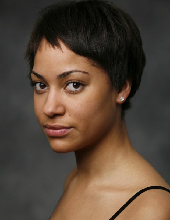 Cush Jumbo image